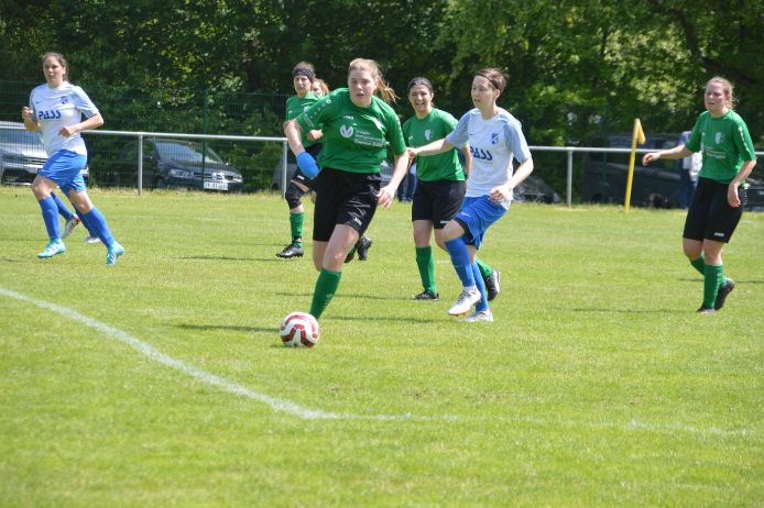 Unterfränkisches Pokalfinale der Frauen: Großer Jubel bei FVgg Kickers ...
