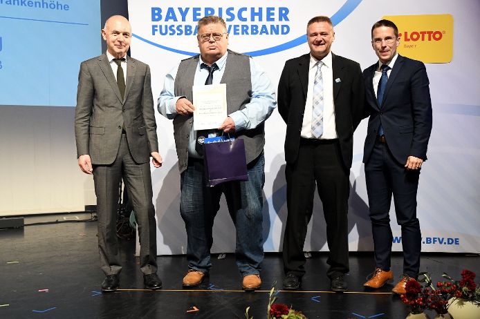 BFV-Ehrenamtspreis: 22 Kreissieger*innen im Rampenlicht | BFV