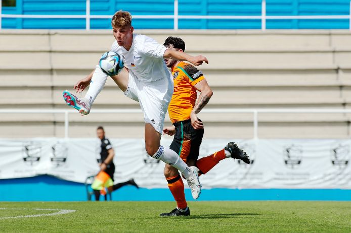 Julian Kania trifft auch gegen Irland wieder | BFV