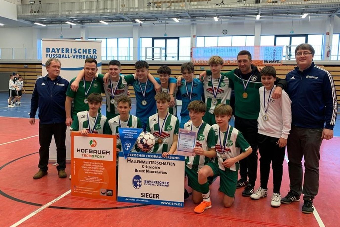U15 des SV Schalding-Heining Niederbayerischer Hallenbezirksmeister 2024 | BFV