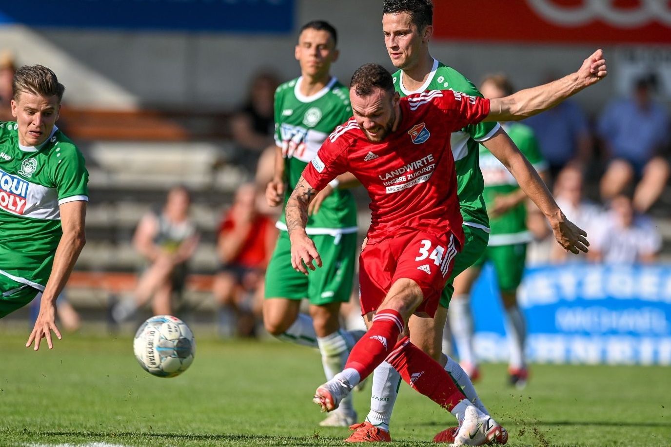 Haching krönt starke Saison - 15 Teams kämpfen gegen Abstieg | BFV