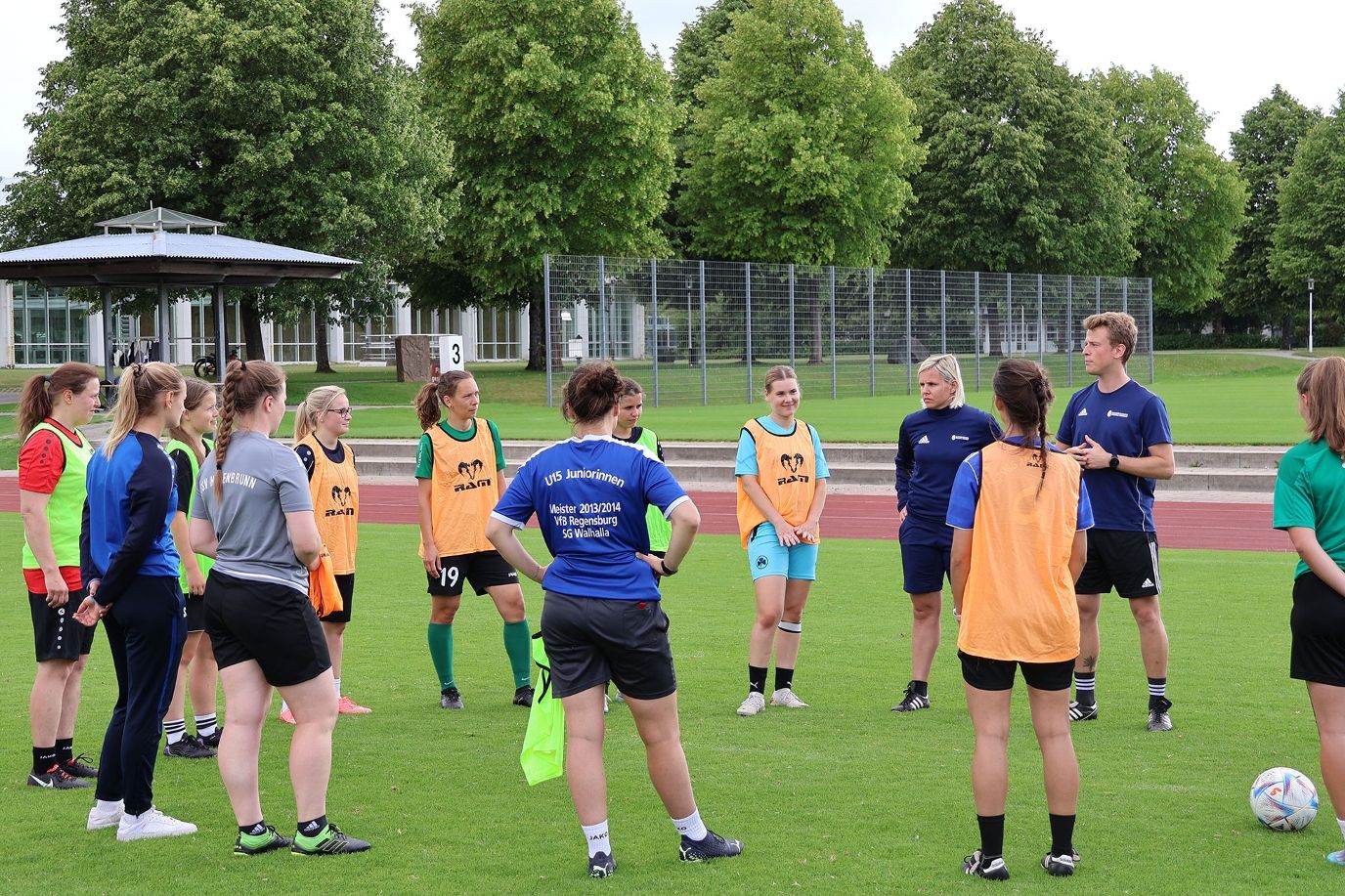 BFV bietet kostenfreien B-Lizenz-Kurs nur für Frauen an | BFV