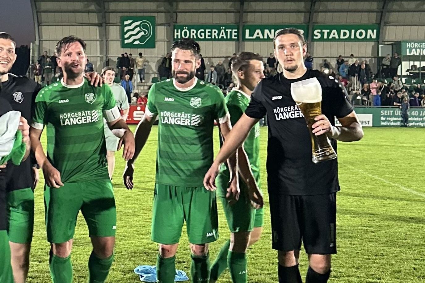 Interview: Ex-Nationalspieler Träsch über den ersten Aufstieg seiner ...