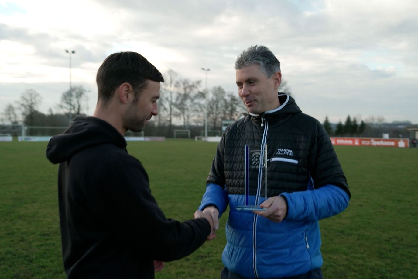 Voting-Sieger: Florian Mayr erzielt das schönste Amateurtor im November ...