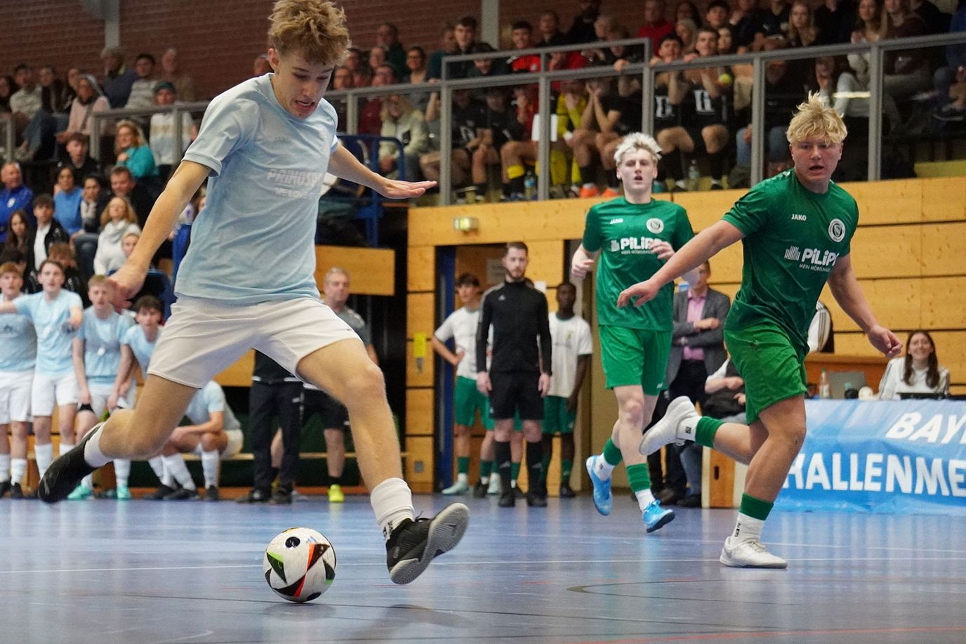 Am Samstag findet in Speichersdorf die Bayerische Hallenmeisterschaft ...